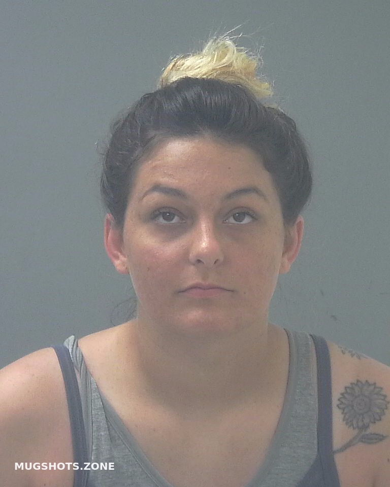 FREEMAN ALEXIS MERCEDES KAY 06/28/2022 - Santa Rosa County Mugshots Zone