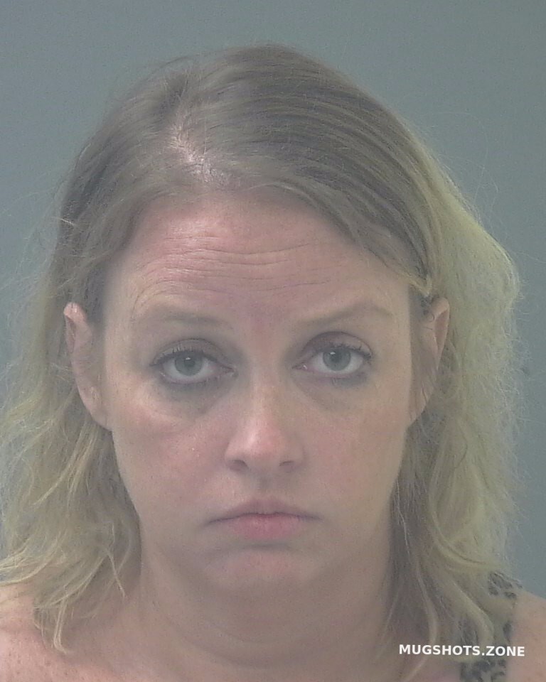 HENDERSON KAYLA JESSICA 08/29/2022 - Santa Rosa County Mugshots Zone