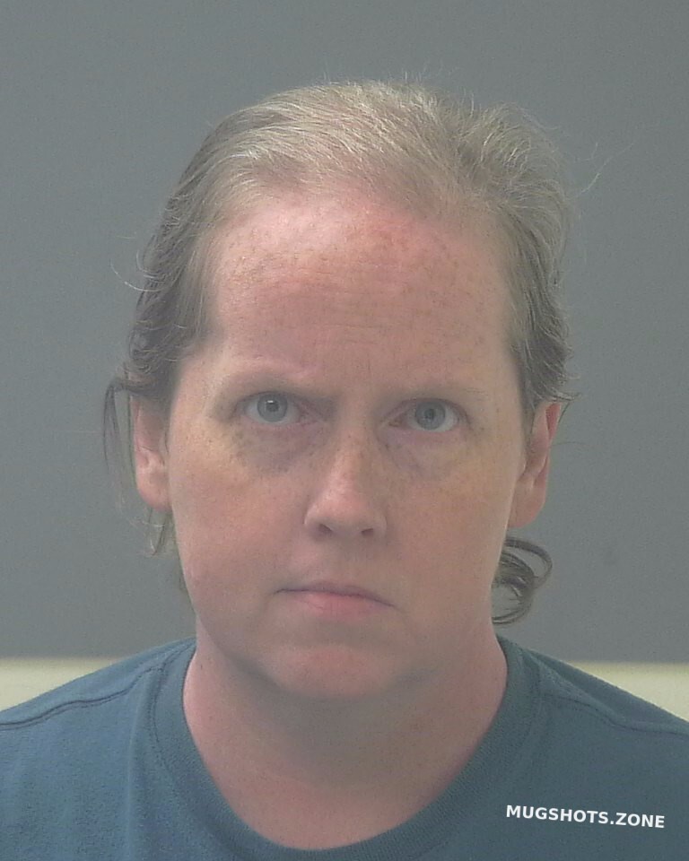 DAVIS JAMIE LYN 09/28/2022 - Santa Rosa County Mugshots Zone