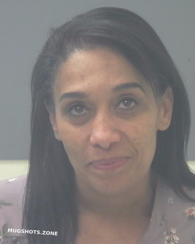 BOURGEOIS APRIL LYNN 10/13/2022 - Santa Rosa County Mugshots Zone