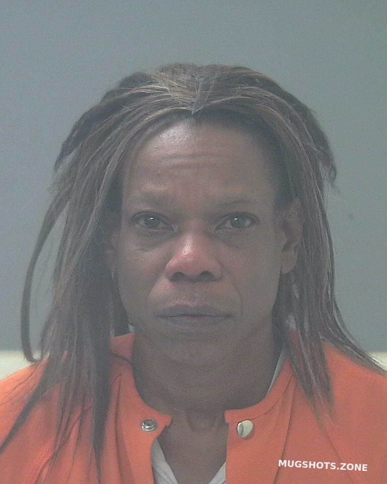 TROTTER SIOBHAN EYVETTE 10/14/2022 - Santa Rosa County Mugshots Zone