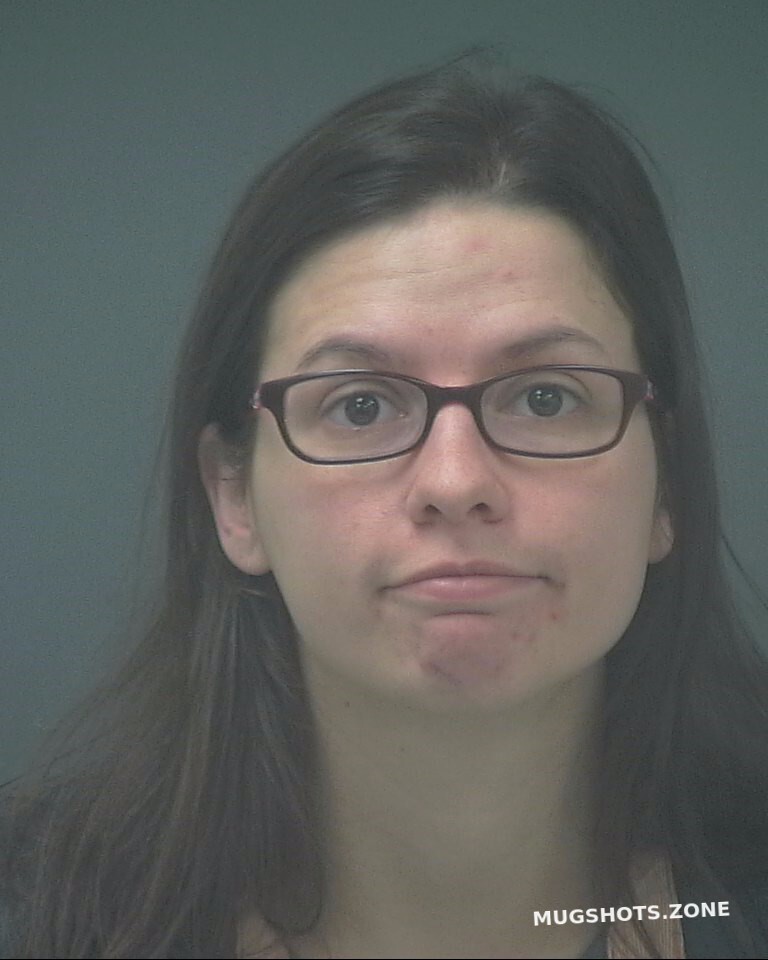 ISBELL EMILY LAUREN 11/01/2022 - Santa Rosa County Mugshots Zone