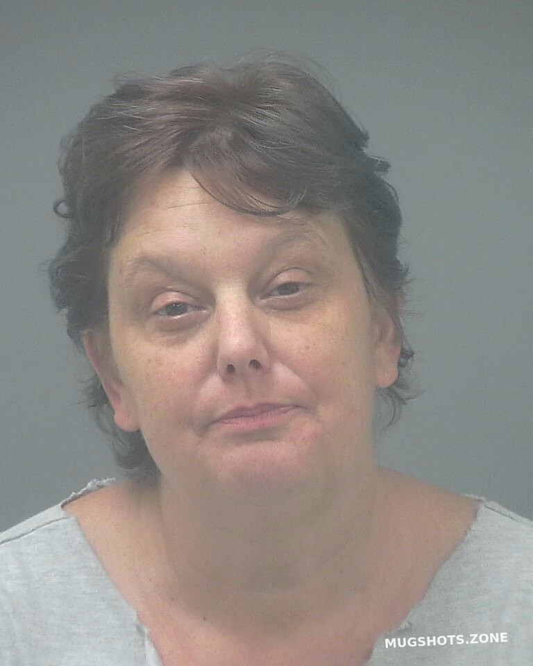 HUGHES TRACEY LYNN 04/23/2023 - Santa Rosa County Mugshots Zone
