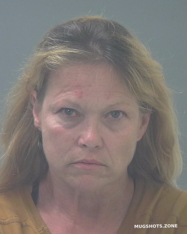 PLUNKETT LISA ANN MARIE 12/19/2023 - Santa Rosa County Mugshots Zone