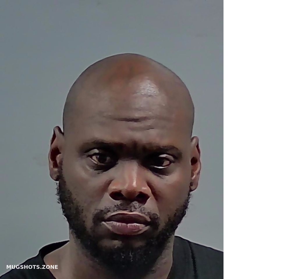 ROBINSON MICHAEL DEWAYNE 05/12/2024 - Santa Rosa County Mugshots Zone