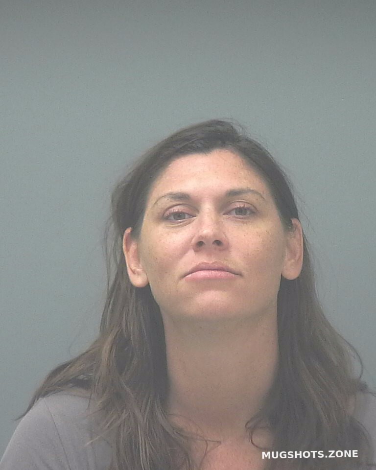 HAMPTON COURTNEY ELIZABETH 01/12/2025 - Santa Rosa County Mugshots Zone