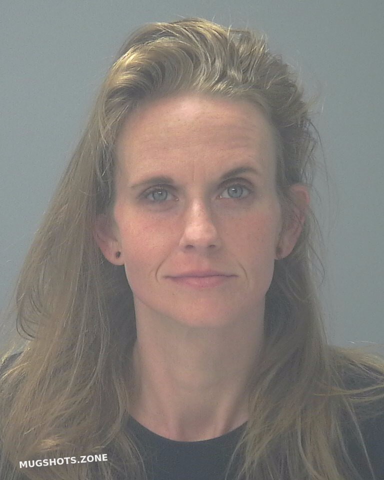 WARD SARAH RILEY 03/05/2025 - Santa Rosa County Mugshots Zone