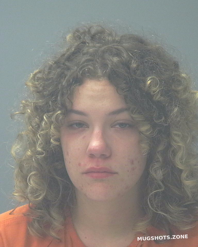 HUFFMAN HUNTER LEIGH 04/29/2025 - Santa Rosa County Mugshots Zone