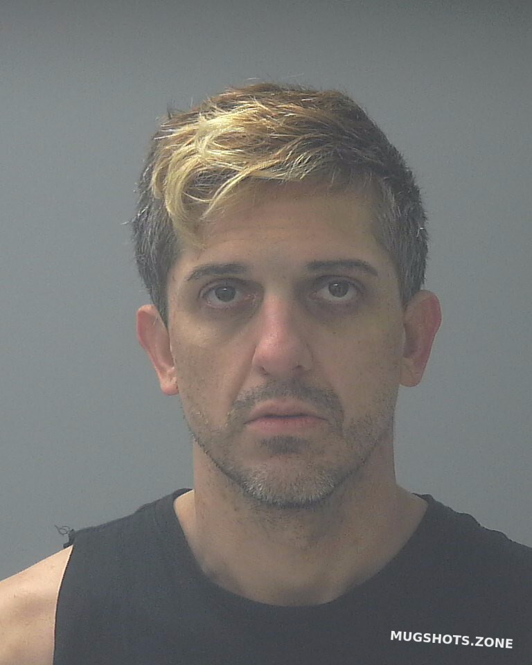 SANCHEZ VICTOR ANTHONY 04/29/2025 - Santa Rosa County Mugshots Zone