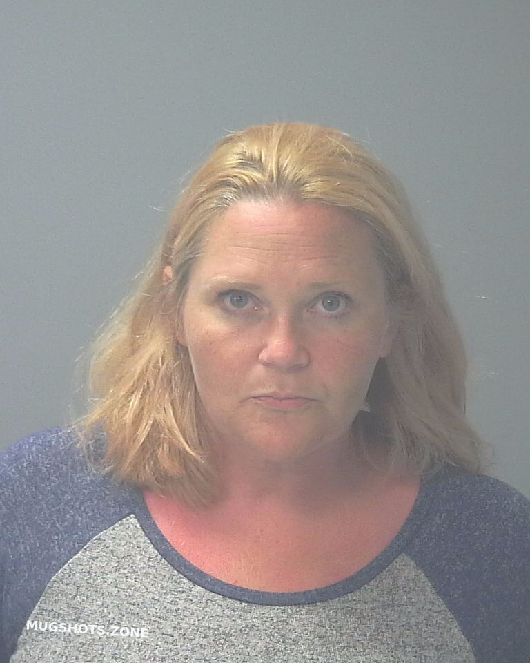 FORD MANDY MICHELLE 06/06/2025 - Santa Rosa County Mugshots Zone