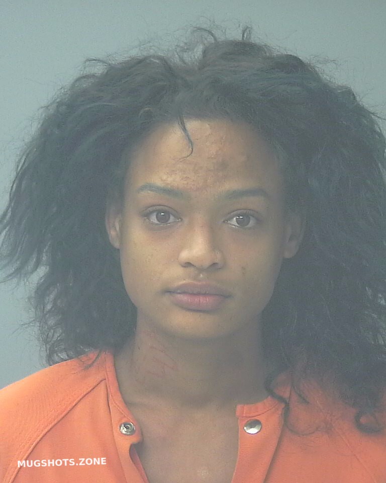 HENDRICKS DOMINIQUE STORM 08/10/2025 - Santa Rosa County Mugshots Zone