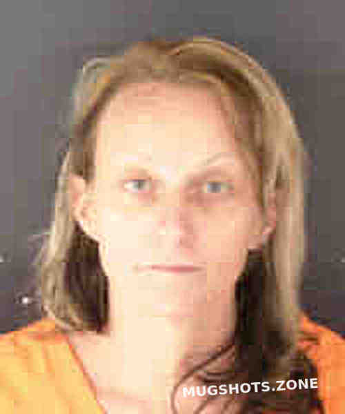 JONES DANIELLE RENEE 04/25/2022 - Sarasota County Mugshots Zone