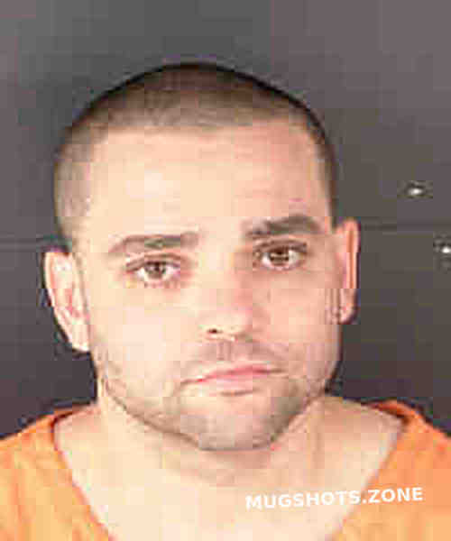 NIEVES DAVID WALTER 08/26/2022 - Sarasota County Mugshots Zone