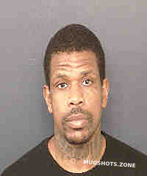 FIELDS STEVEN LEVON JR 08/07/2023 - Sarasota County Mugshots Zone