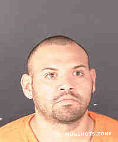 BERRIOS DUSTIN LEE 09/27/2023 - Sarasota County Mugshots Zone