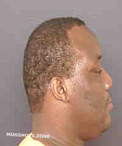 BUTLER MICHAEL ANTHONY JR 05/20/2024 - Sarasota County Mugshots Zone
