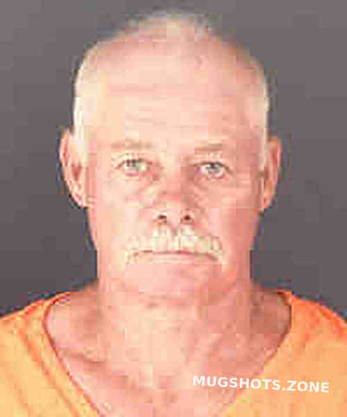 ADAMS RUSSELL DALE 05/21/2024 - Sarasota County Mugshots Zone