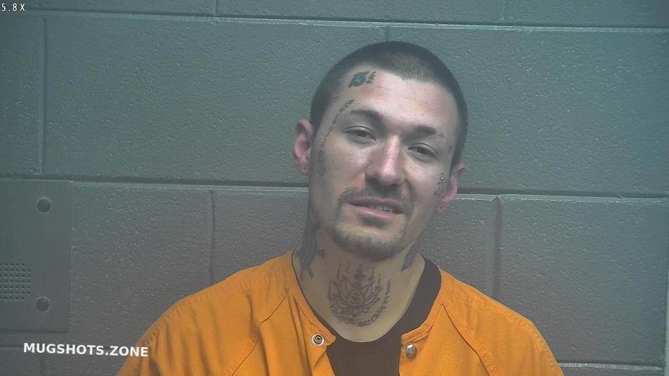 BECKNER AARON FALON 10/07/2022 - Scott County Mugshots Zone