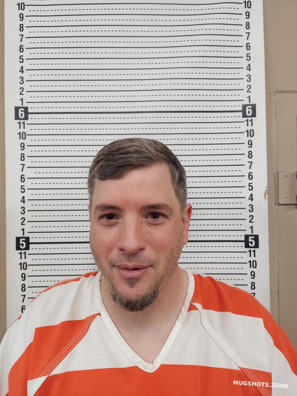 WILLIAMS JONATHAN MICHAEL 10/21/2022 - Scott County Mugshots Zone