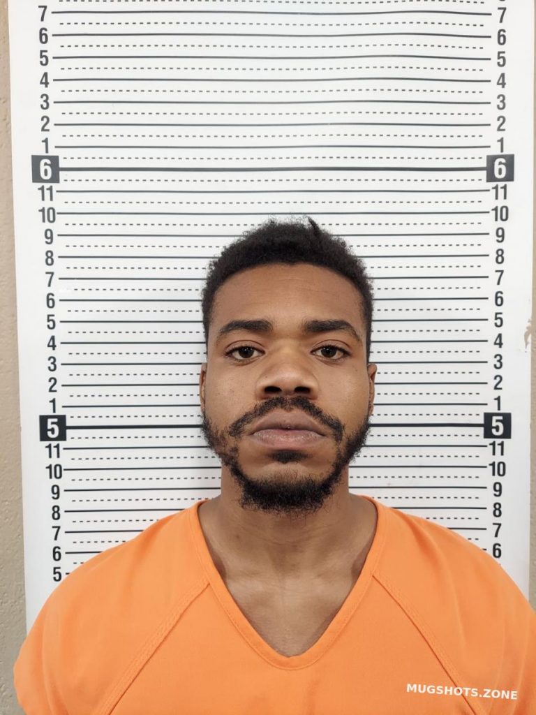MOORE JAKEVIOUS JAQUAN 11/15/2022 - Scott County Mugshots Zone