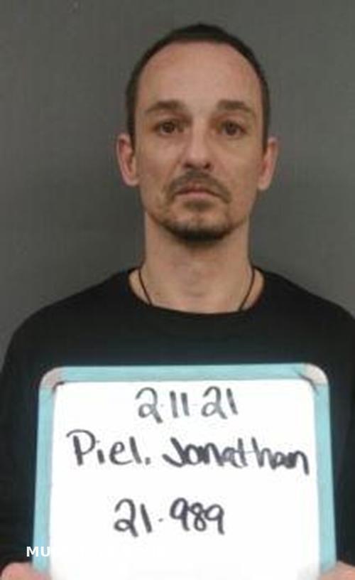 PIEL JONATHAN LEE 04/09/2021 - Sebastian County Mugshots Zone