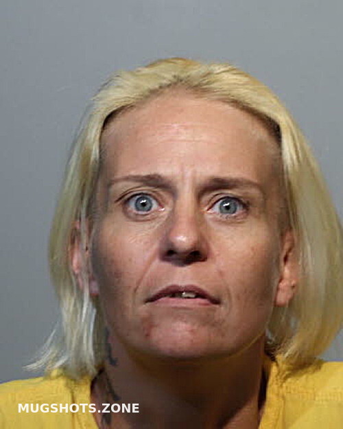 JENNIFER MCCUNE 01/01/2022 - Seminole County Mugshots Zone