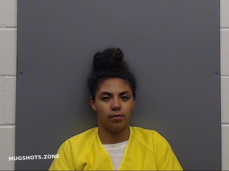 MCFALL ERICA SHARDAE 06/17/2021 - Smith County Mugshots Zone