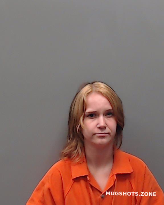 MARTIN EMBER MICHELLE 12/10/2022 - Smith County Mugshots Zone