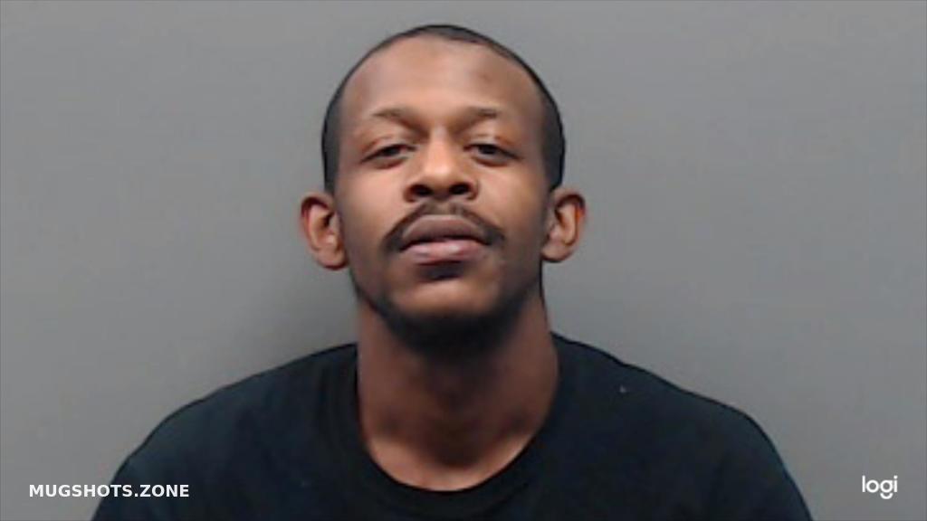WADE TRAVION LABRYANT 02/17/2023 - Smith County Mugshots Zone