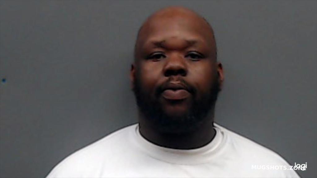 HOWARD WILLIE GENE JR. 04/03/2023 - Smith County Mugshots Zone HOWARD WILLIE GENE JR. 04/03/2023 - Smith County Mugshots Zone