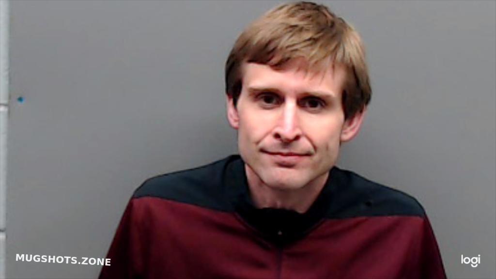 EVERETT NICHOLAS LEE 06/12/2023 - Smith County Mugshots Zone EVERETT NICHOLAS LEE 06/12/2023 - Smith County Mugshots Zone
