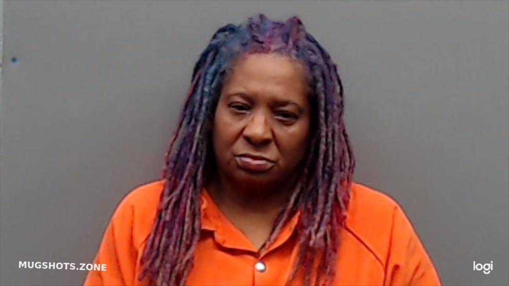 STARKS LASONJA R 09/13/2023 - Smith County Mugshots Zone