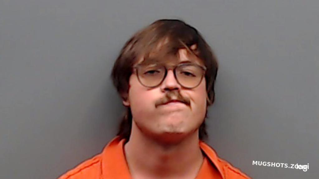 HOLADAY KADE DANIEL 05/04/2024 - Smith County Mugshots Zone