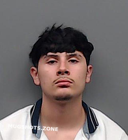 MARTINEZ ADRIAN 04/23/2025 - Smith County Mugshots Zone