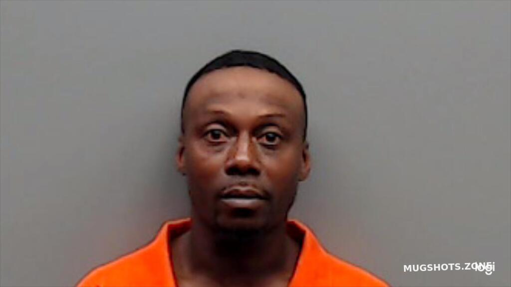 STRICKLAND ERIC DESHUN 10/15/2025 - Smith County Mugshots Zone