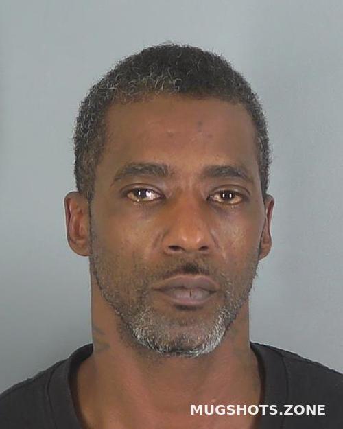 DEXTER LEVAR DAVIS 05/17/2021 - Spartanburg County Mugshots Zone