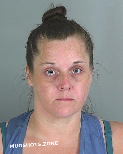ROBYN NICOLE OLIVER 08/20/2022 - Spartanburg County Mugshots Zone