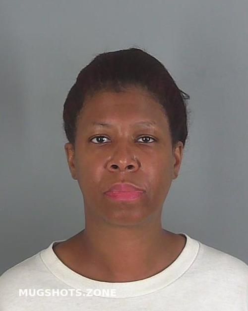 IRIS YVONNE SHANDS 08/30/2022 - Spartanburg County Mugshots Zone