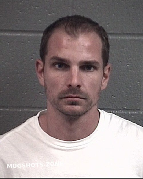 ARMSTRONG MARTIN AARON 04/08/2022 - Stanly County Mugshots Zone