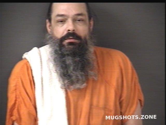 SECHREST ERIC JEAN 02/01/2022 - Starke County Mugshots Zone