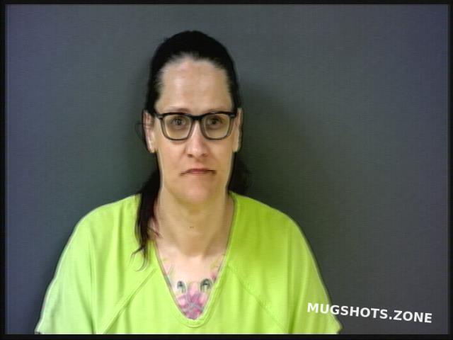 ROBERTS ANDRIA JANE 03/13/2023 - Starke County Mugshots Zone