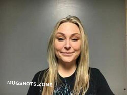 LINDSEY MERCER 11/20/2022 - St. Clair County Mugshots Zone