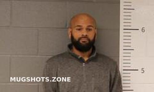 JOSHUA MCCLINTON 10/31/2023 - St. Clair County Mugshots Zone