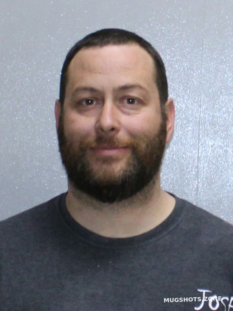 OLDENBURG JOSHUA MICHAEL 04/24/2025 - Stephenson County Mugshots Zone