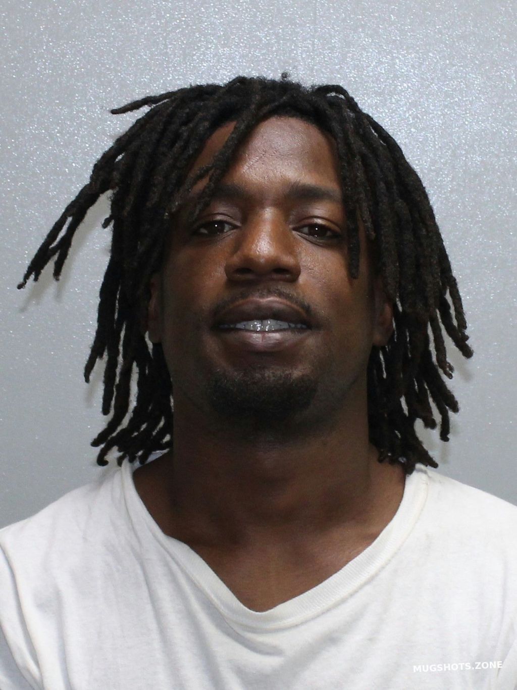 LEWIS DESMAR EMMANUEL 10/18/2025 - Stephenson County Mugshots Zone
