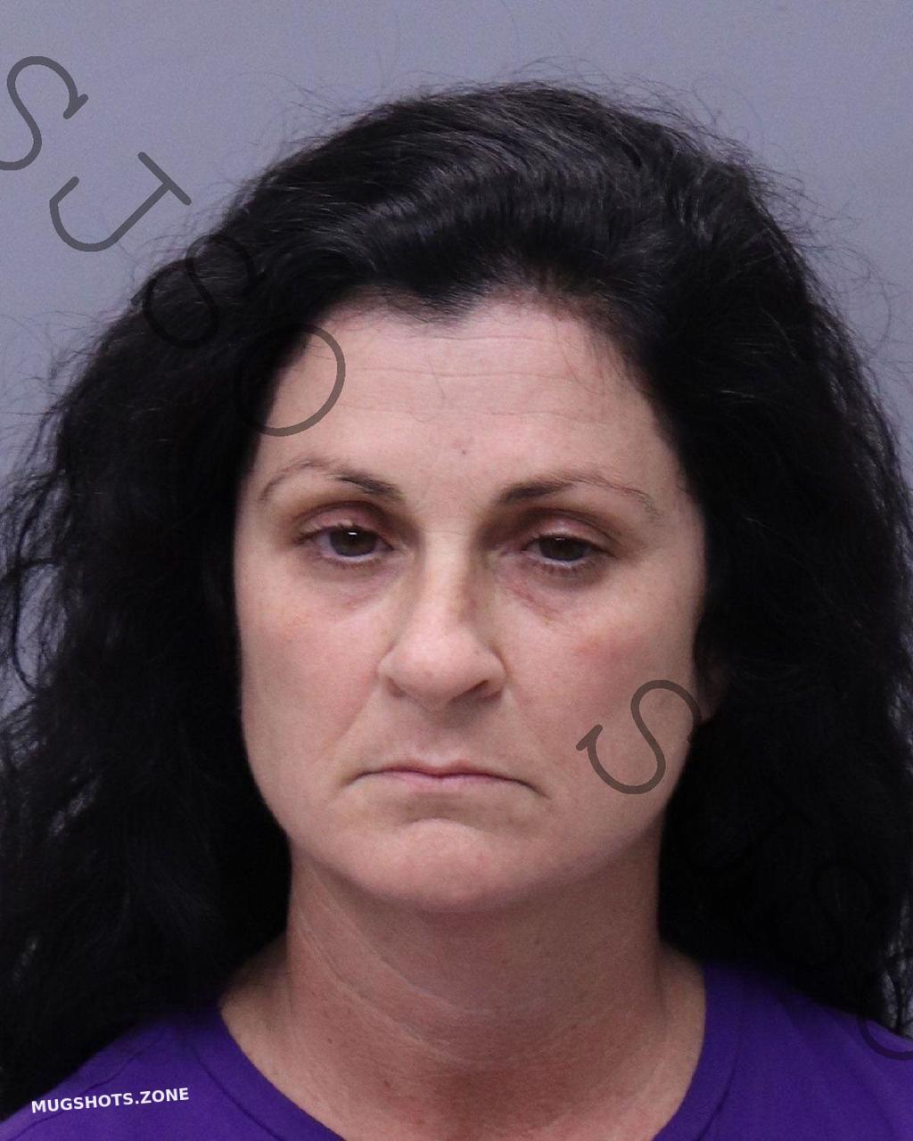 WEIGLE JENNIFER RAE 01/11/2022 - St. Johns County Mugshots Zone