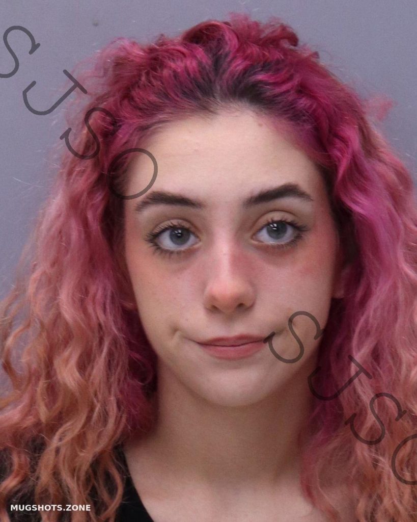 HUGHEY EMILY GRACE 01/14/2022 - St. Johns County Mugshots Zone