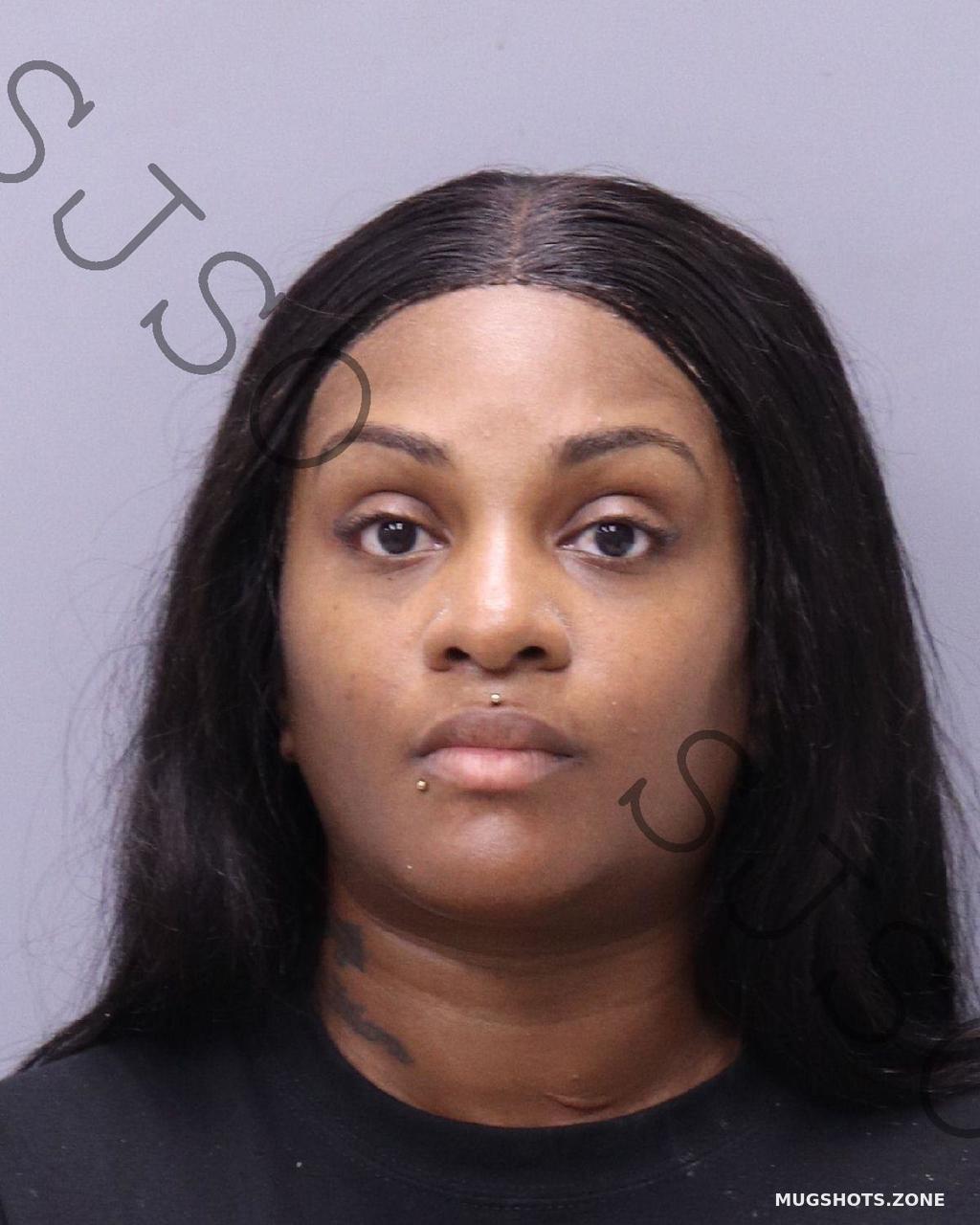 FELDER EBONY CHIVON 04/28/2022 - St. Johns County Mugshots Zone