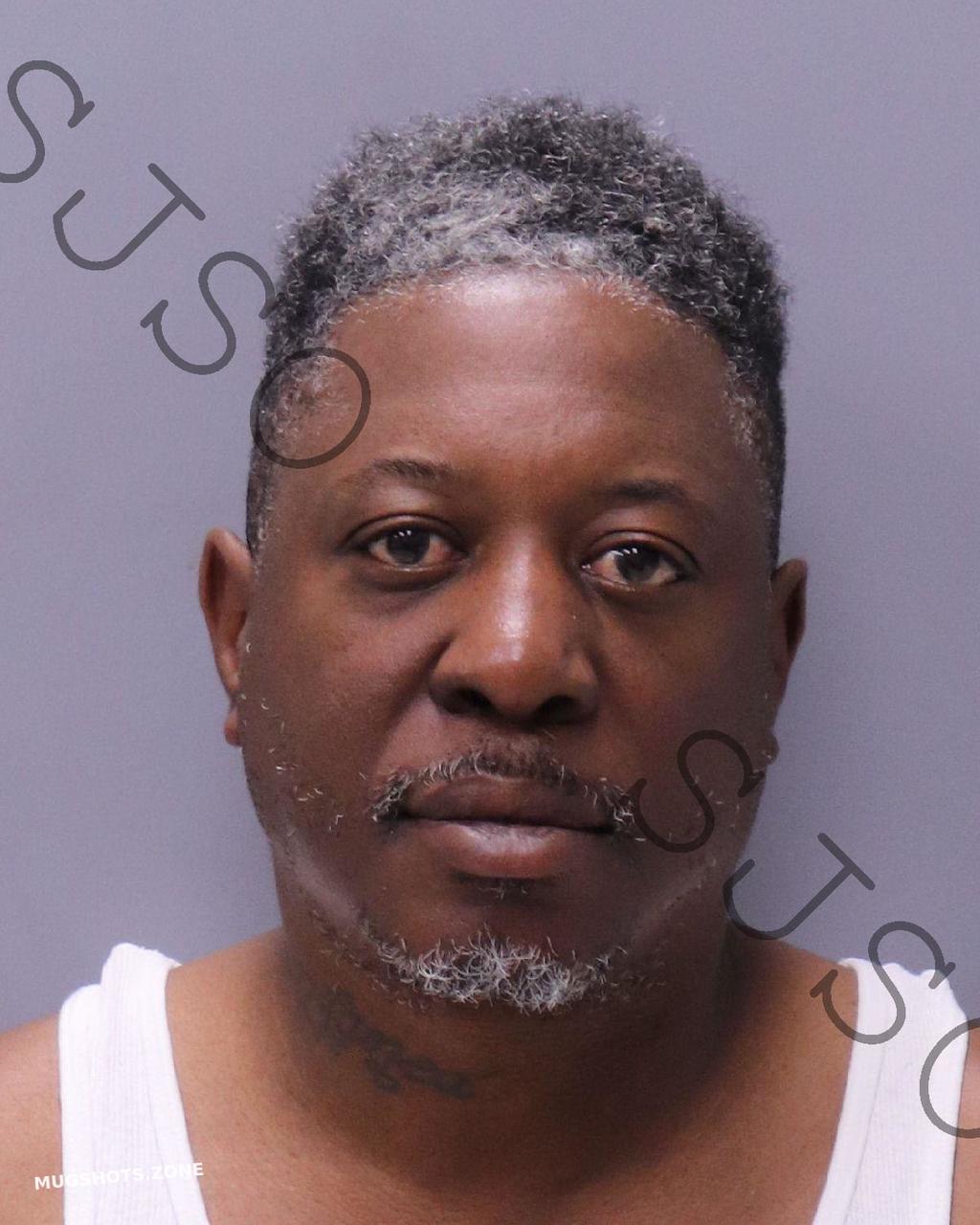 MORRIS RONALD DEWAYNE 05/09/2022 - St. Johns County Mugshots Zone