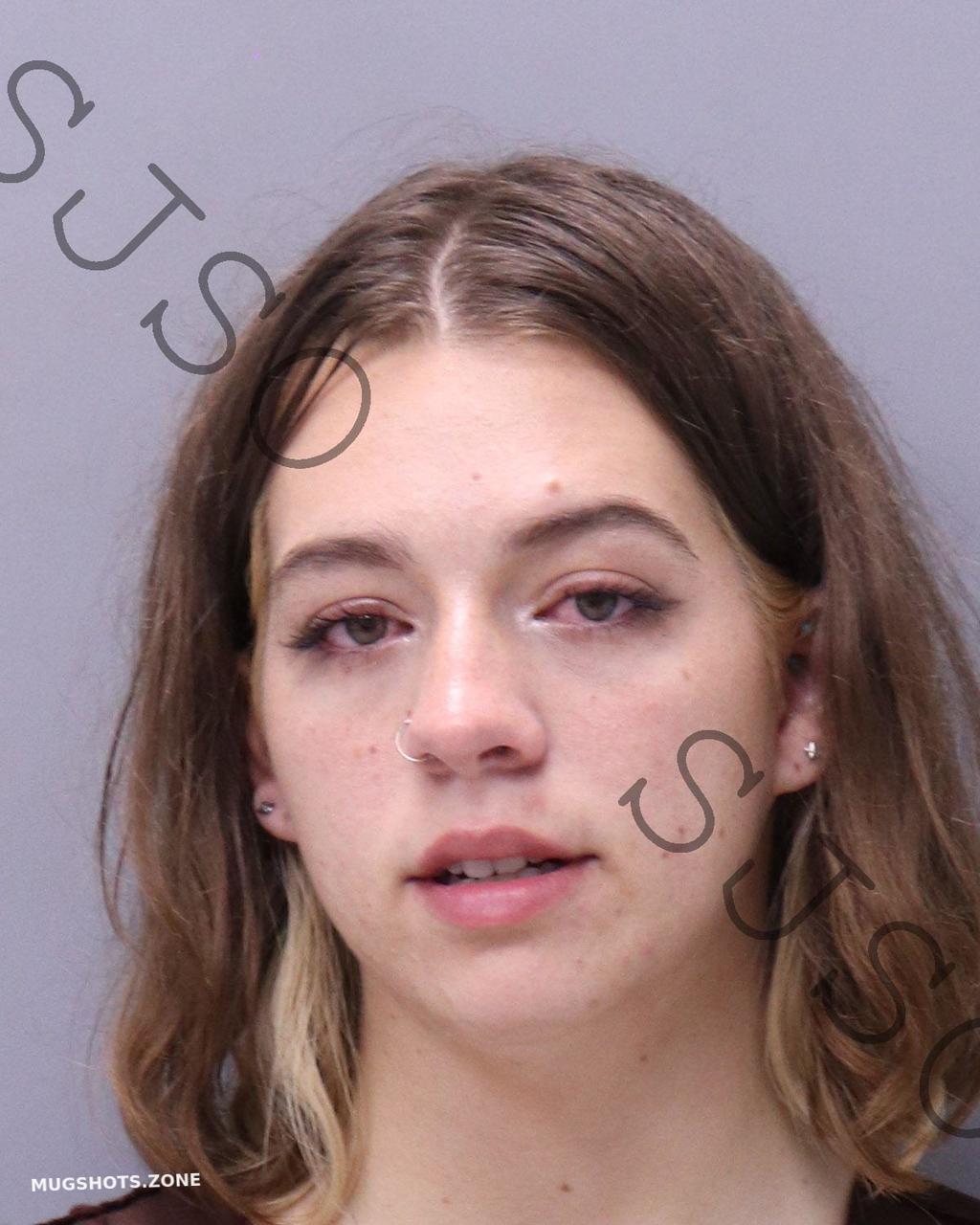 BORNTRAEGER PHOEBE ALYSSA LOVE 05/15/2022 - St. Johns County Mugshots Zone